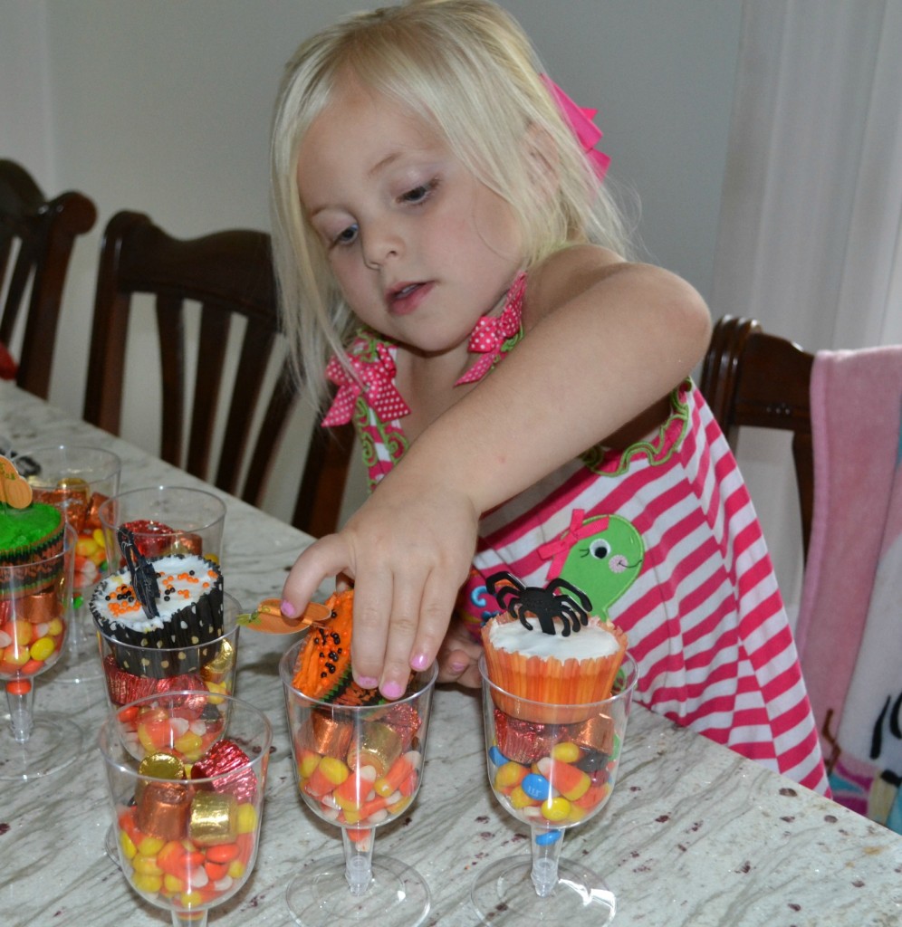 EARLY HALLOWEEN FUN WITH THE GRANDKIDS - GRANDMA HONEY'S HOUSE