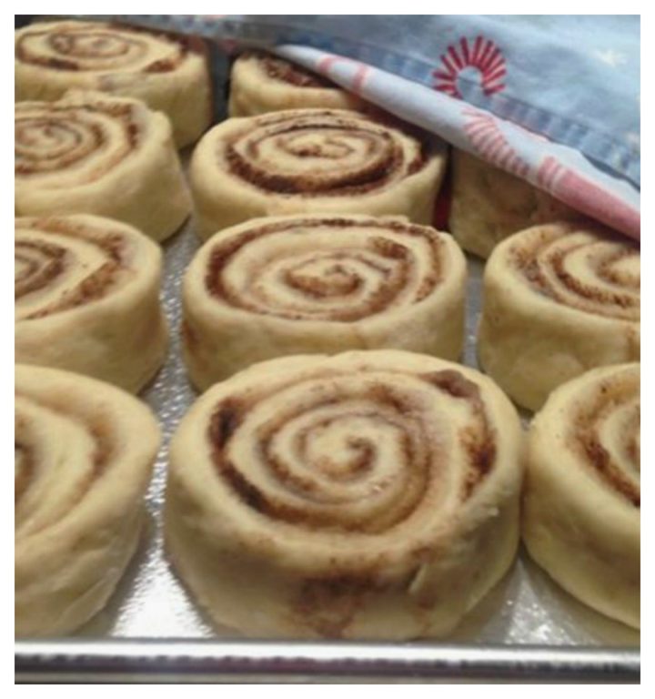 HOMEMADE CINNAMON ROLLS & KIDS COOKING CLASS - GRANDMA HONEY'S HOUSE