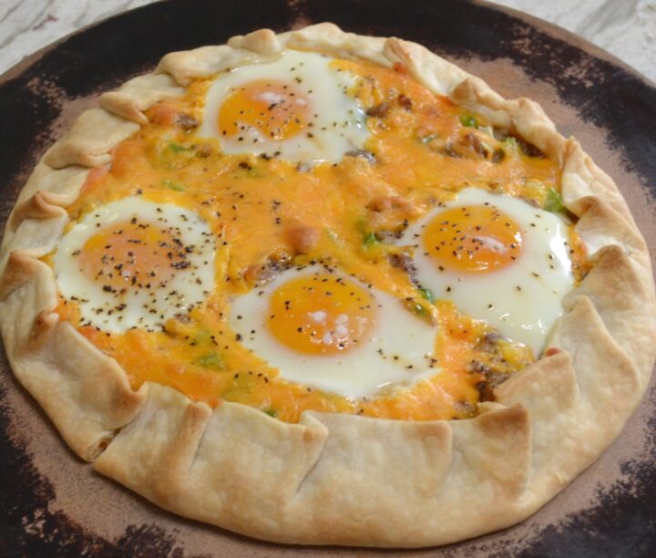 RUSTIC MAPLE SAUSAGE BREAKFAST GALETTE - GRANDMA HONEY'S HOUSE